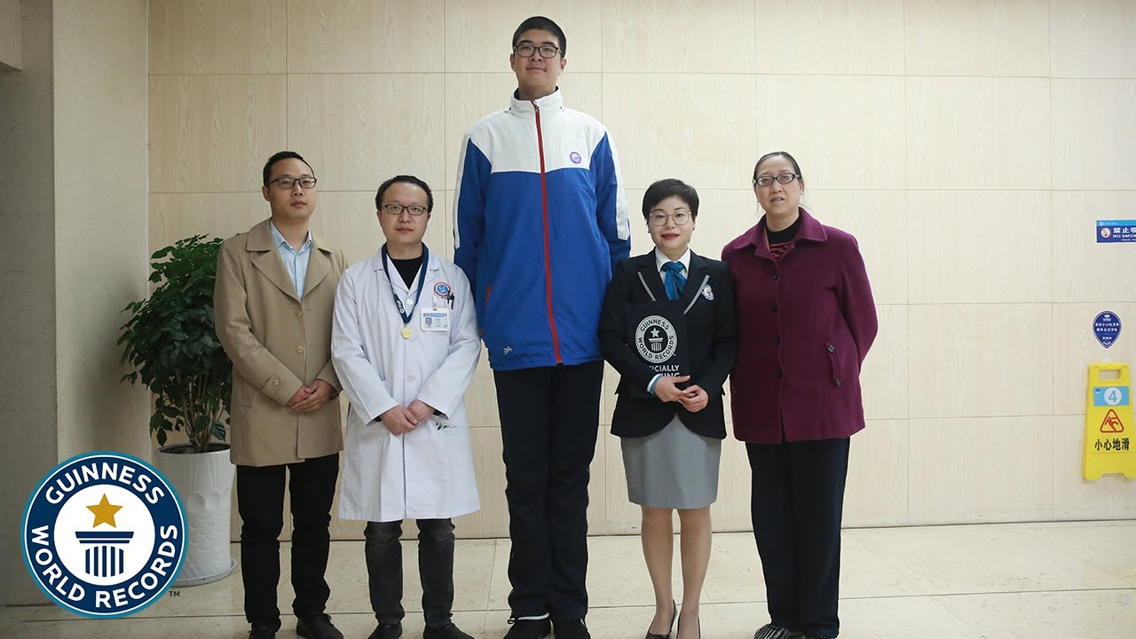 Florida basketball star named world’s tallest teenager by Guinness ...